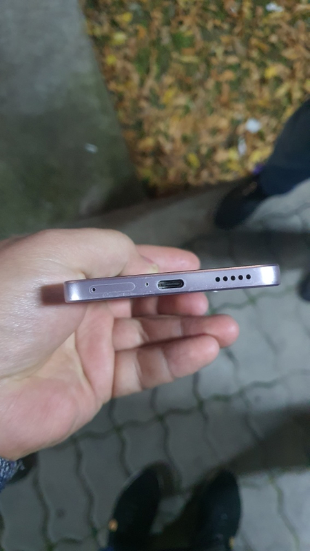 Xiaome 12 lite srochna sotiladi