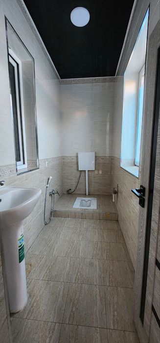 Алишеробод Продается квартира 3/1/3