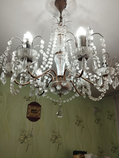 Люстра хрустальная