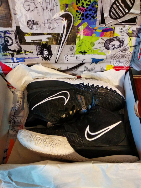 Кроссовки Nike kyrie 7 tb