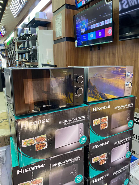 Hisense Mикроволновая печь Компактного типа (20л)  Доставка бесплатно