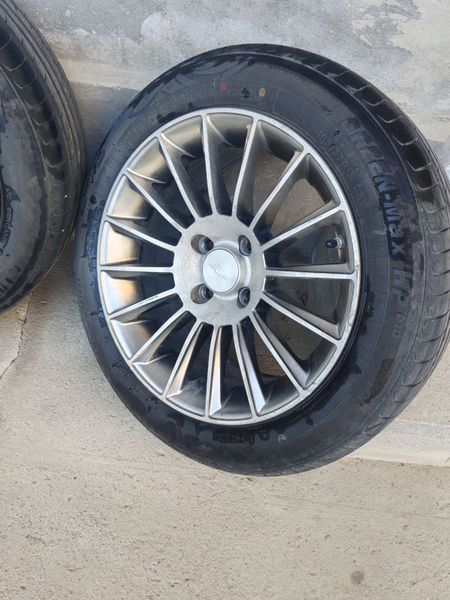 R15 Diska balon sotiladi xolati yaxshi Diska butun