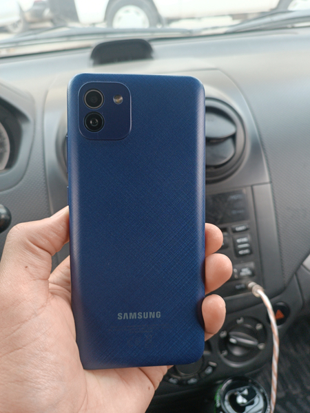 Samsung a 03 yangi