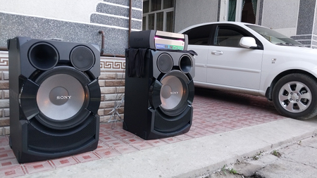 SONY SHAKE X70D 2400W RMS gigant muzikalni sentr