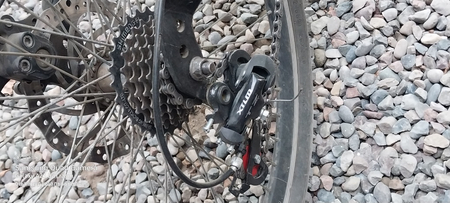 Veloseped sotiladi