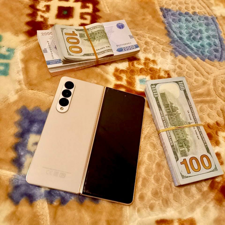 Samsung z fold 4