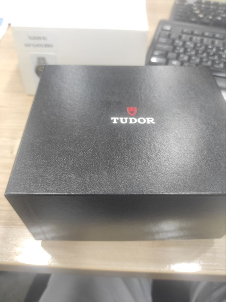 TUDOR. Модель Black Bay. Новый