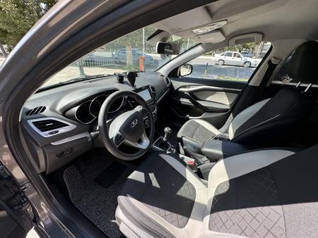 Lada Vesta SW Cross люкс