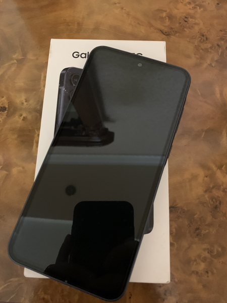 Продается samsung A35 8/128