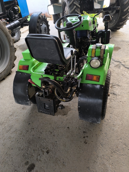 Mini traktor sotiladi