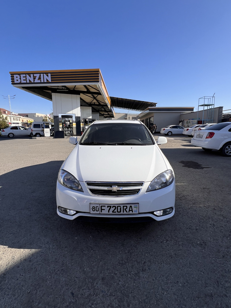 Chevrolet Gentra 2022 sotiladi