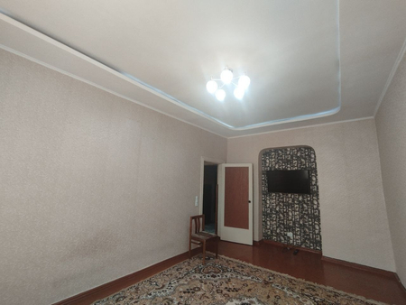 Тасшелмаш Ашхобод парки ёнида ижарага