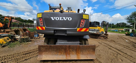 Volvo ew145b 2012 yil