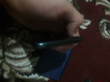 Iphone 7 kafolat  bilan barter bor