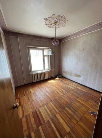 4 комнатная Нукусская 100кв.м