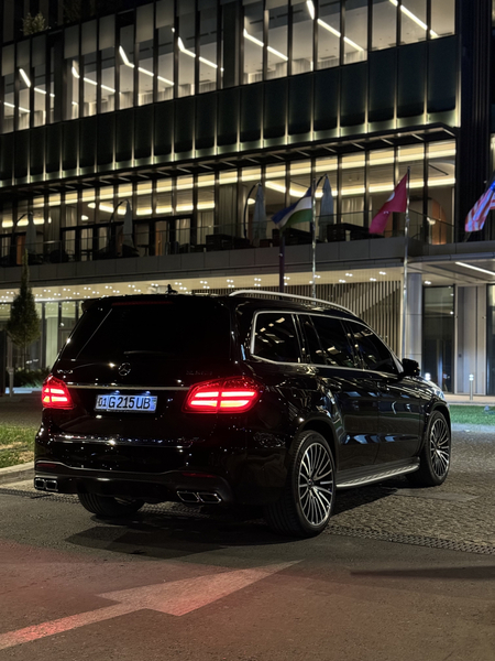 Mercedes Benz GLS 63