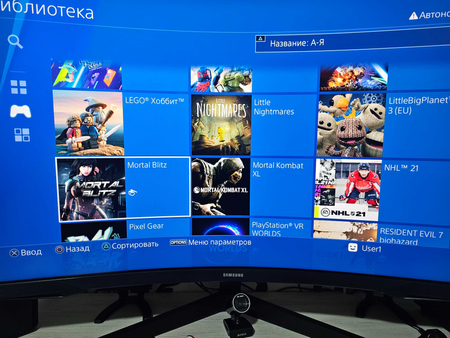 ПРОДАМ PlayStation 4 SLIM 1TB + Игры (Прошитая) Версия 9.00 / Gold-HEN