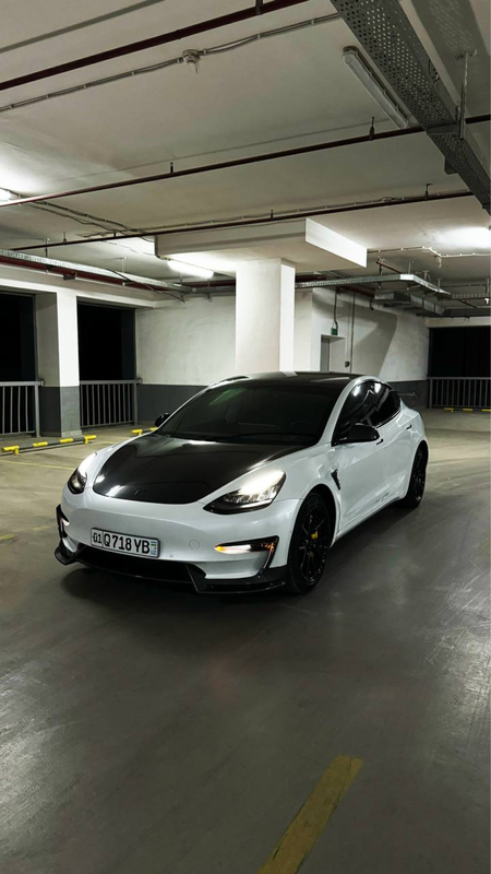 Tesla model 3 2020