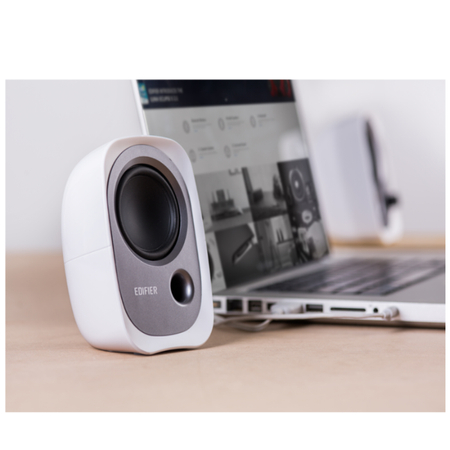 продам новый Edifier R12U-простое подключение к любым источникам звука