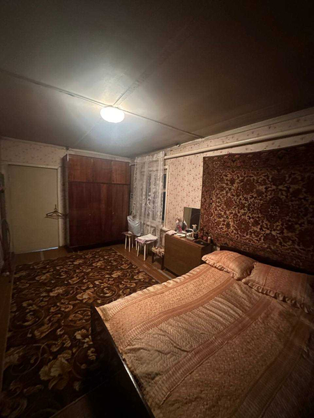 Продаётся Своя! ор-р Кадышева 58 В/Г. 2х комнатная 46кв.м.