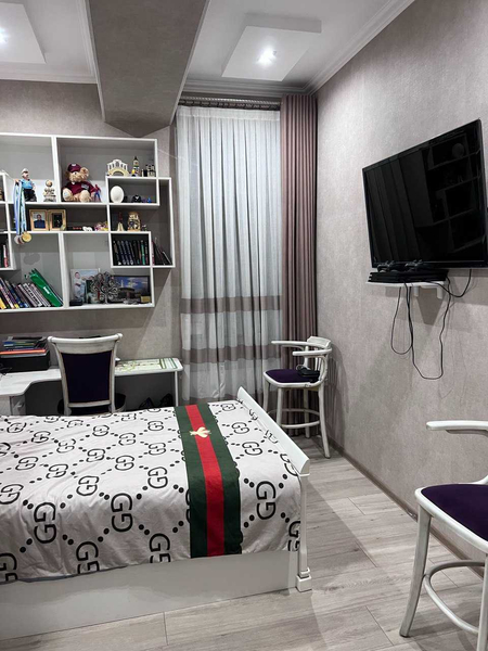 Академ городок , IT PARK. БИЙ, Центр  3/3/5 N601