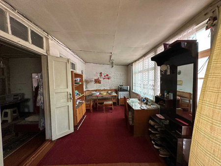 Tayyor 6 sotiqli hovli sotiladi