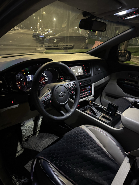 Kia carnival 2020 yil 27200 y.e