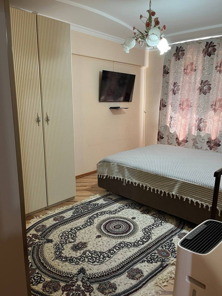 Продается 3х комнатная квартира,ор-р магазин Лакоста,Юнусабад,75м2