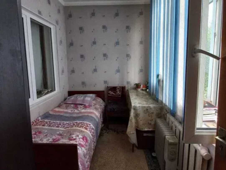 谷 130558 谷 Sergeli 3 mavzeda kvartira sotiladi 5/3/5 91 м²