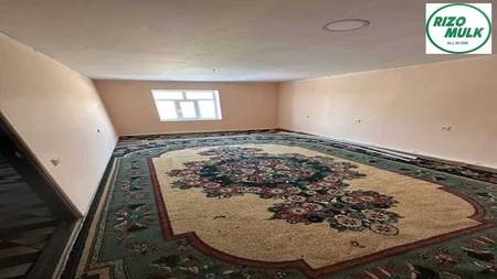 Назарбекда 1,8 сотихга курилган ховли жой сотилади. NR494/69