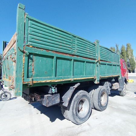 Kamaz selxoz . barter. Yingil moshinaga