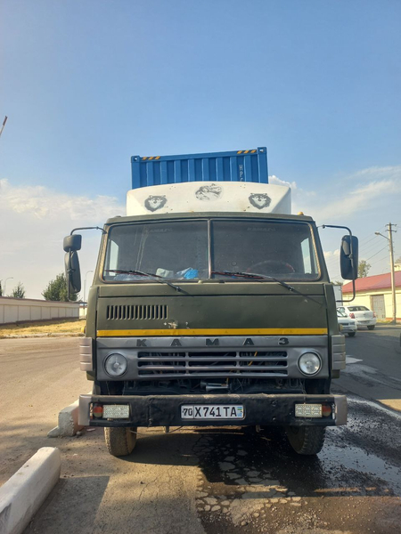 Kamaz 44shalanda