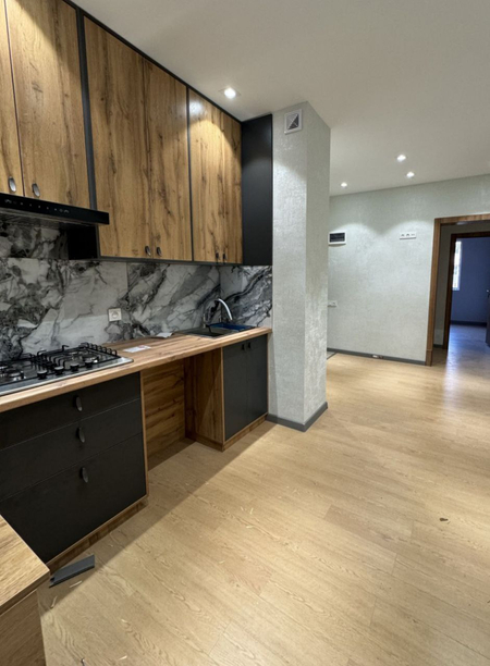 Юнусабад 4кв 4в5/1/4 90м² не торец  СРОЧНО