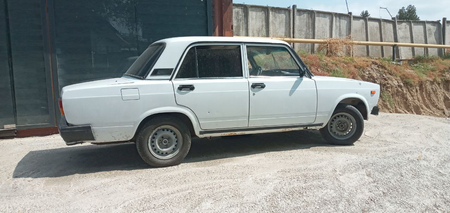 Vaz Lada 2107 ya