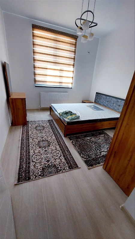 Kunli kvartira 300.000min sum