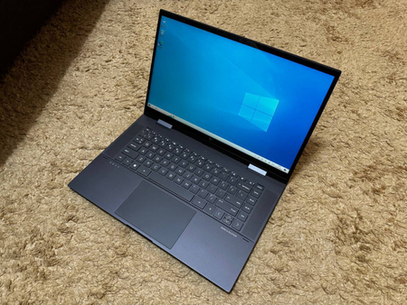 HP ENVY - 15.6” R7-5825U! 16GB! 256SSD