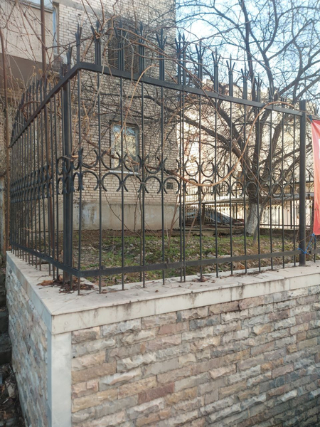 Shayxontoxur tumani, Markaz 13 da kvartira sotiladi 3 xona