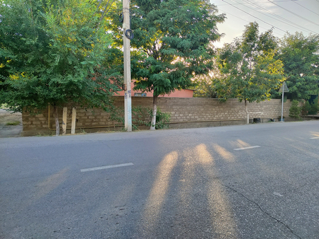 Manzil Yangiyer shahar Fazilat maxallasi chamanzor koʻchasi 2uy