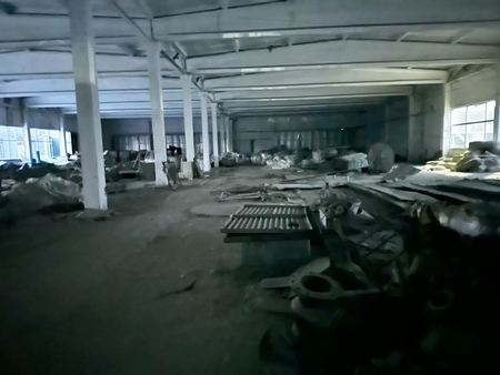 Продаётся 4 5 га. производственная база.