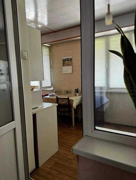 Продаётся 2/4/4 квартира на Ц-1 Br04