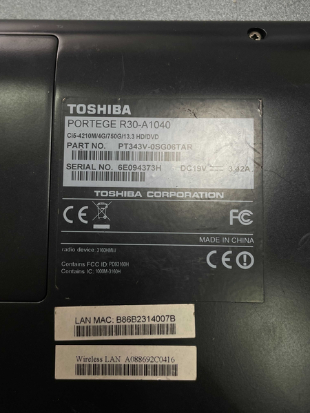 Toshiba notebook sotiladi (Продаётся ноутбук)