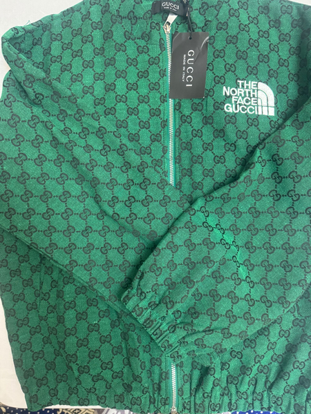 Gucci dvoyka sotiladi Двойка Gucci