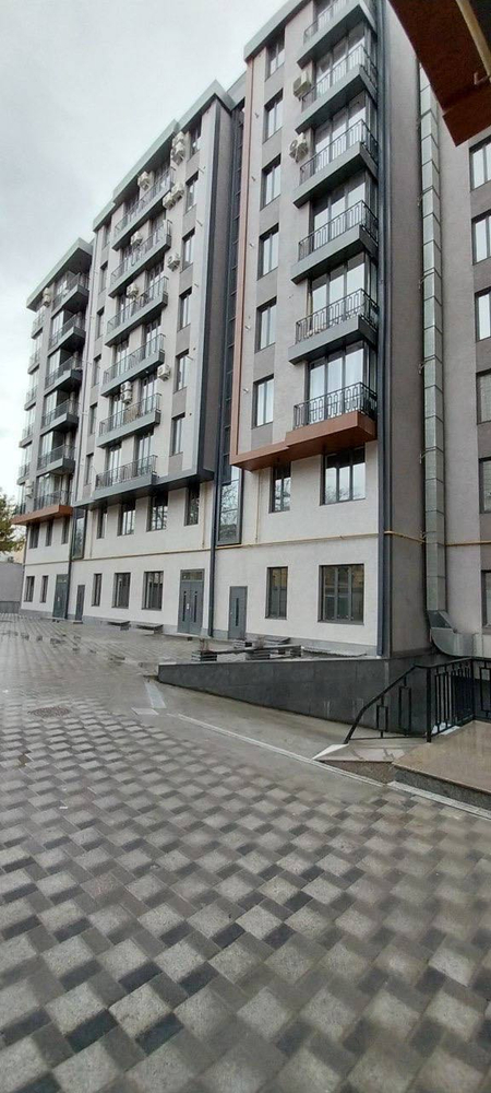 Люминар Хаус Продается 2 комнатная коробка Шота Руставели Яккасарай