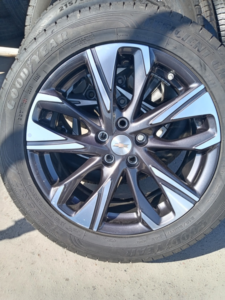 R17 Trekr primer original diska Balon Xolati yangi