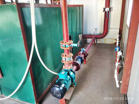 Газда ишлайдиган котёл (газовый)  сотилади сендвичли уйчаси билан