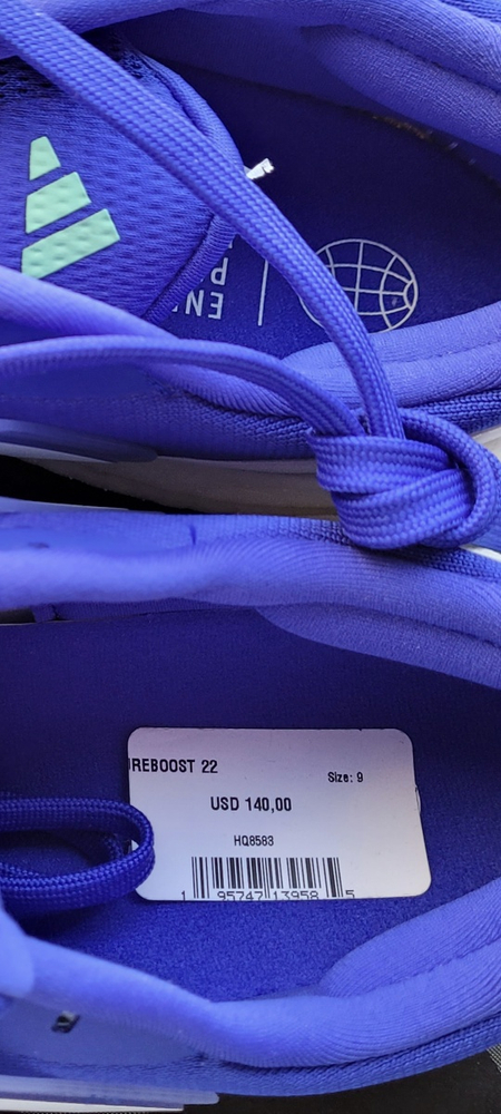 Adidas PureBoost 22