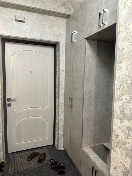 Arenda  sergili mowina bozor orqasi 1 xona 350$
