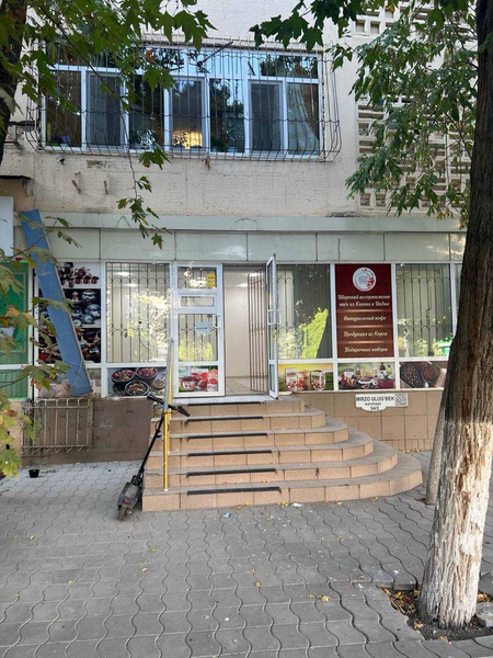 V4629 АРЕНДА НЕЖИЛОЕ Максим Горкий 71м2 Ком 2в3 Средний ремонт