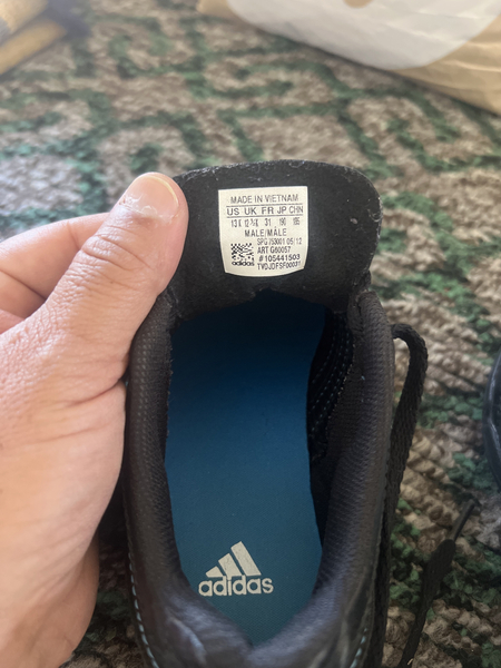 ADIDAS 100 % оригинал
