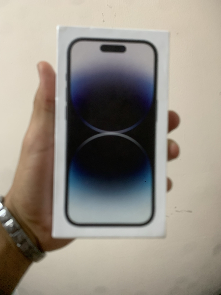 Iphone xr 14pro qilingan 128tali